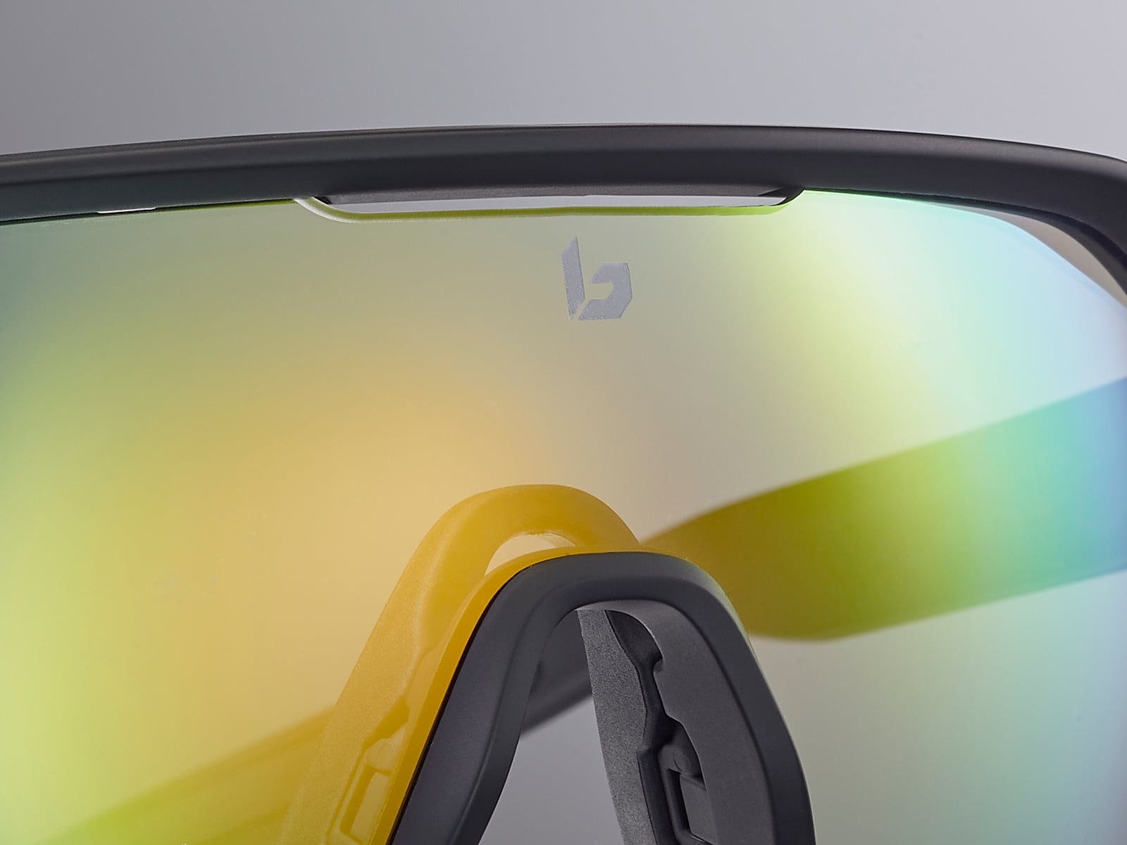 Bollé LIGHTSHIFTER Tennis Sunglasses - Phantom Lens Technology Sport ...